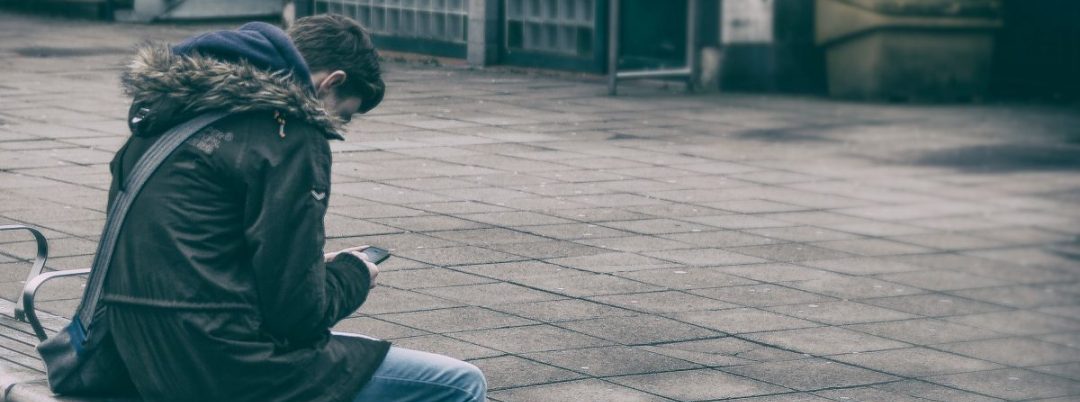 Ex-Girlfriend Pictures: I Keep Looking Back - Thriveworks