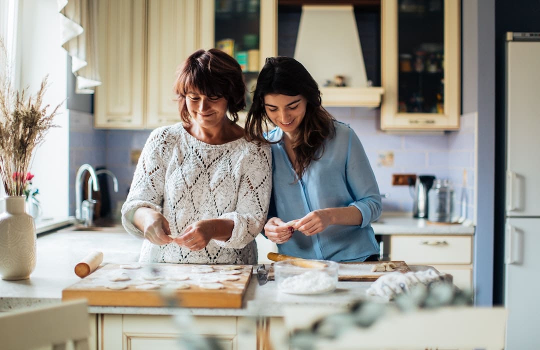 How to Cope With Having Nosy Parents
